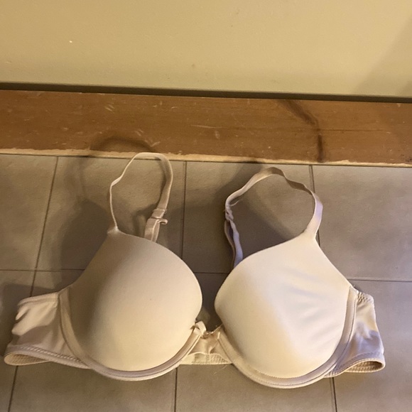 Auden | Intimates & Sleepwear | Auden Bra 34a | Poshmark